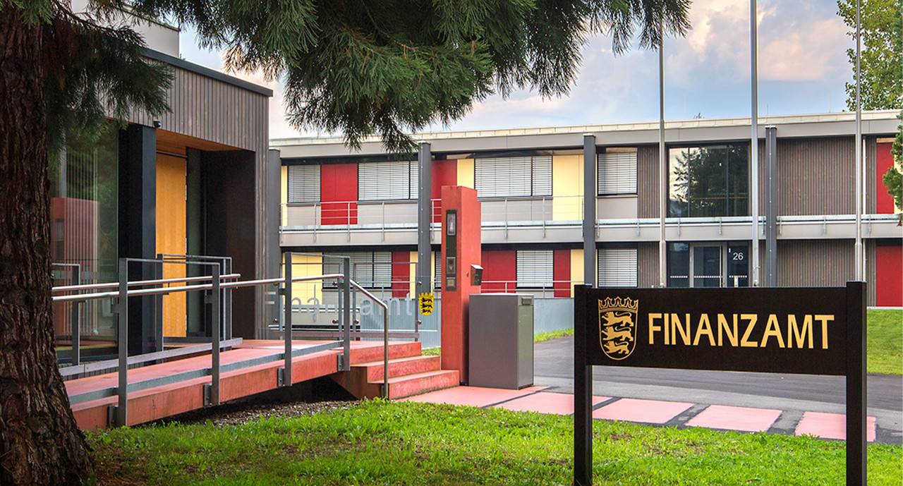 Neue Leitung beim Finanzamt Überlingen: Ministerium für Finanzen Baden ...